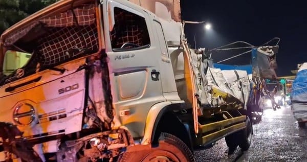 Kecelakaan di Tol Cipularang: Tiga Kendaraan Terlibat, 4 Orang Terluka ... Kecelakaan di Tol Cipularang: Tiga Kendaraan Terlibat, 4 Orang Terluka ...