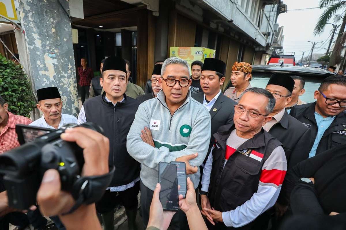 Wali Kota Farhan: Pengelolaan Sampah di Pasar Induk Caringin Tak Bisa Ditunda - www ...