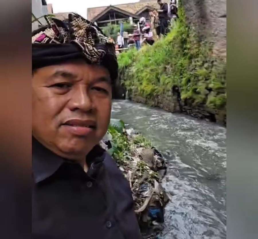 Dedi Mulyadi: Stop Buang Sampah ke Sungai Citarum, Sumber Air Bersih Terancam! - www ...